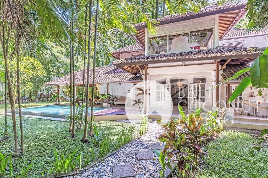 Villa Diesel | Bali Coconut Living Property