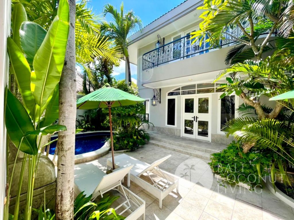 The White House | Bali Coconut Living Property